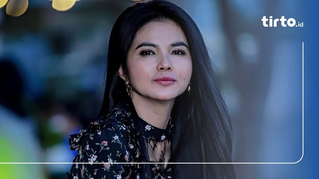 Profil dan Biodata Karina Ranau Istri Epy Kusnandar
