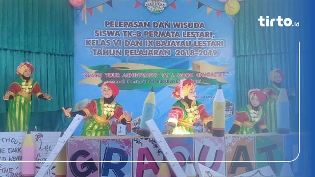 3 Contoh Undangan Wisuda Haflah Akhirussanah & Link Download PDF