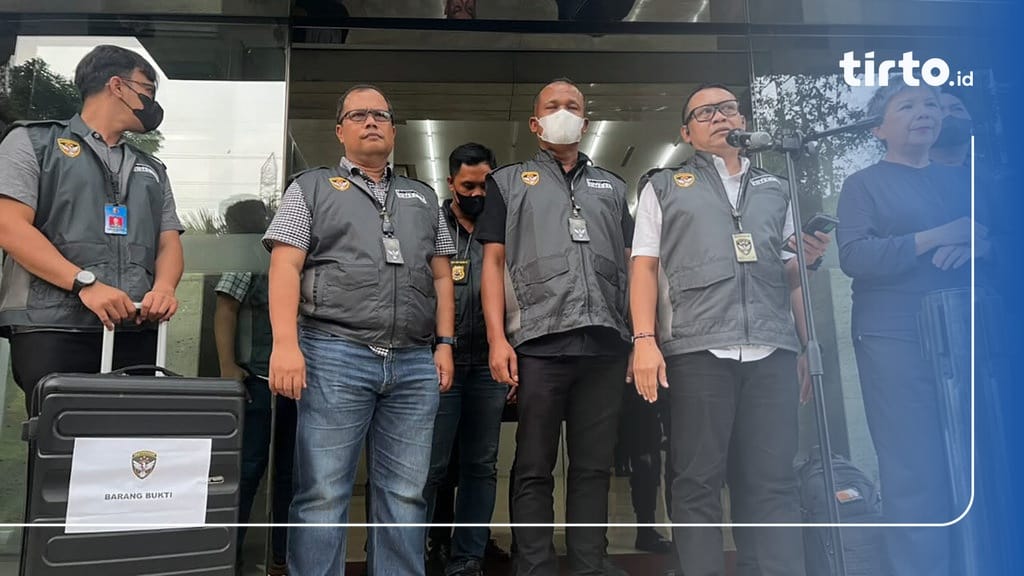 Polri Sita Sekoper Dokumen usai Geledah WIKA Tower Tujuh Jam