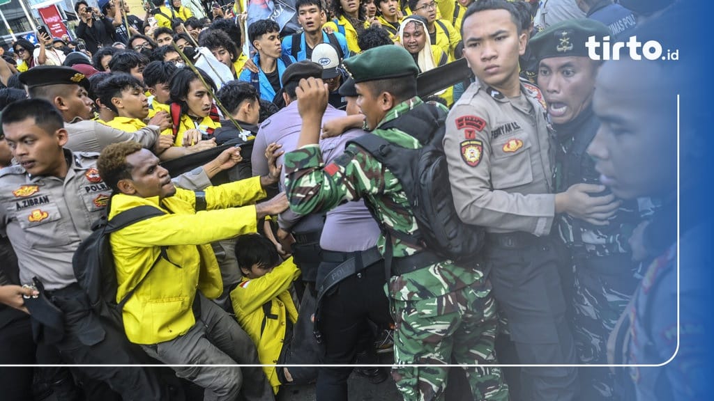 Unjuk Rasa Mahasiswa Selesai, Massa Resmi Bubarkan Diri
