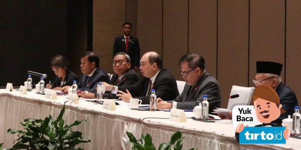 Ma'ruf Amin Ajak Pengusaha Cina Investasi di Industri Halal RI